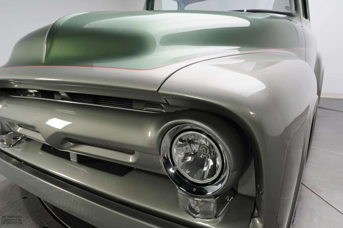 World Class 1956 Ford F100 Restomod