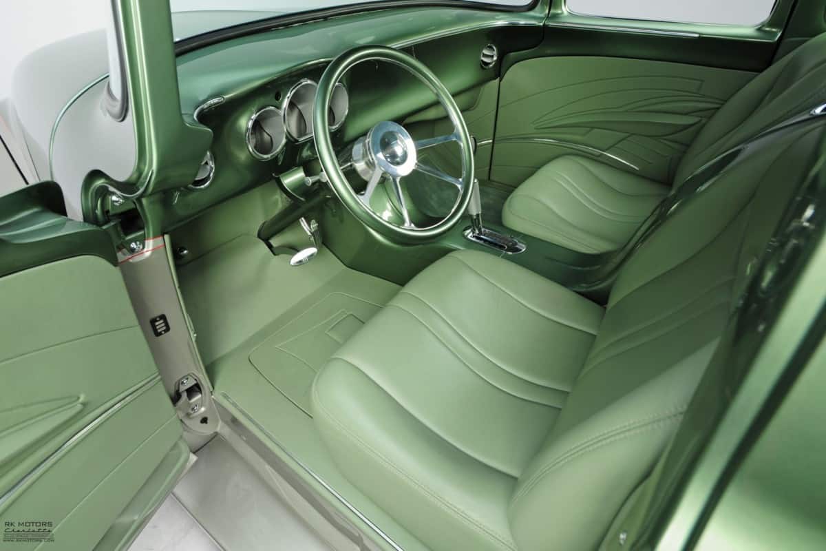 World Class 1956 Ford F100 Restomod